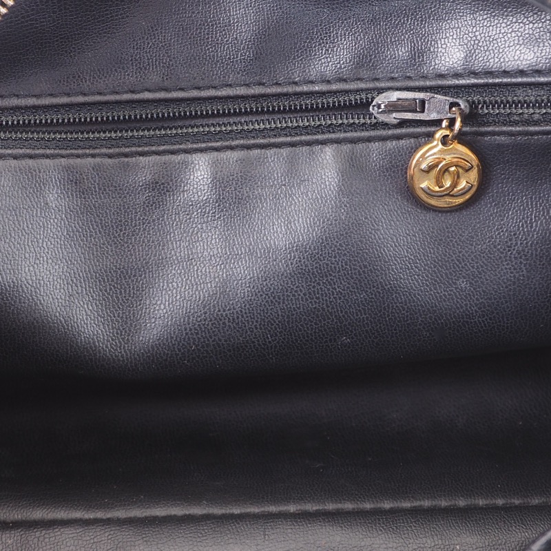 Vintage Chanel Toilet Pouch Cosmetic Clutch Bag - Nina Furfur Vintage ...